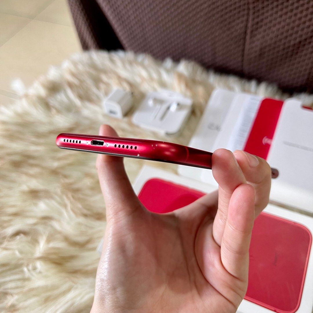 iPhone 11 256GB Product Red Factory Unlocked, Mobile Phones & Gadgets ...
