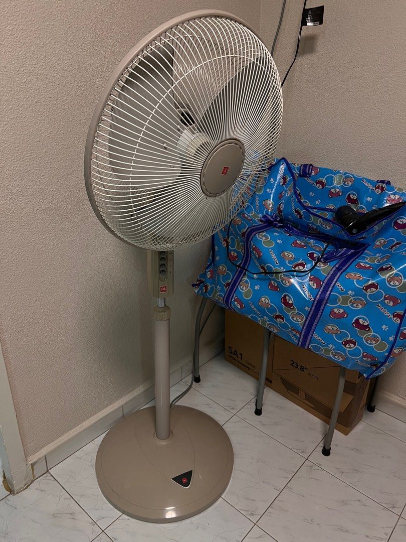 KDK Stand Fan P40US, Furniture & Home Living, Lighting & Fans, Fans on ...