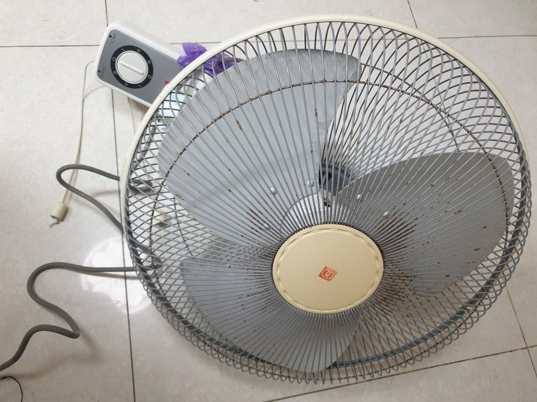 KDK Wall Fan 40cm Diameters Good Condition Fan Wall Panel clearance ...