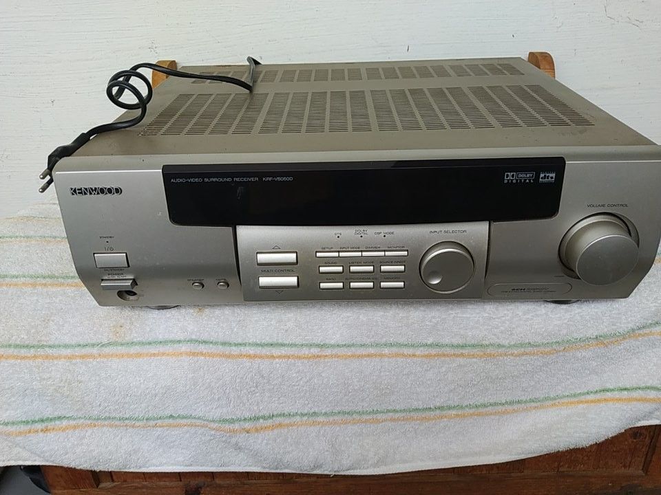 Kenwood amplifier, Audio, Soundbars, Speakers & Amplifiers on Carousell