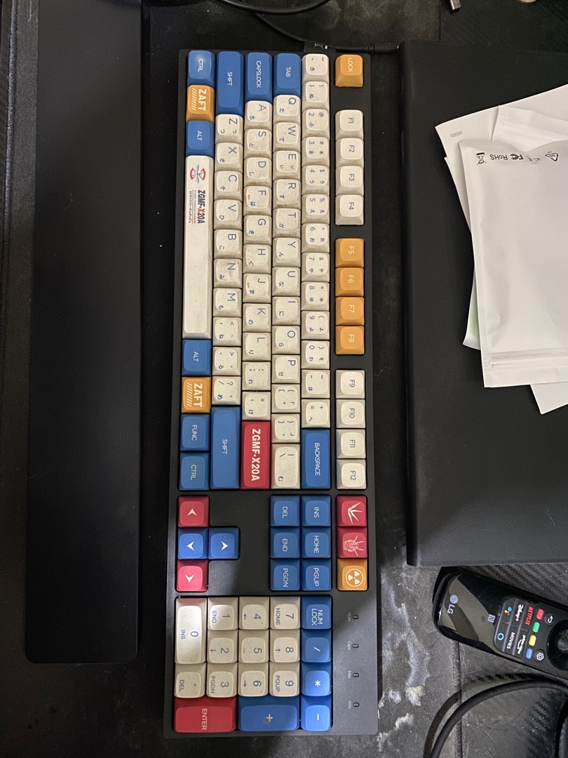 Keychron c2 full size wired keyboard w/ gundam keycaps, Computers & Tech, Parts & Accessories ...