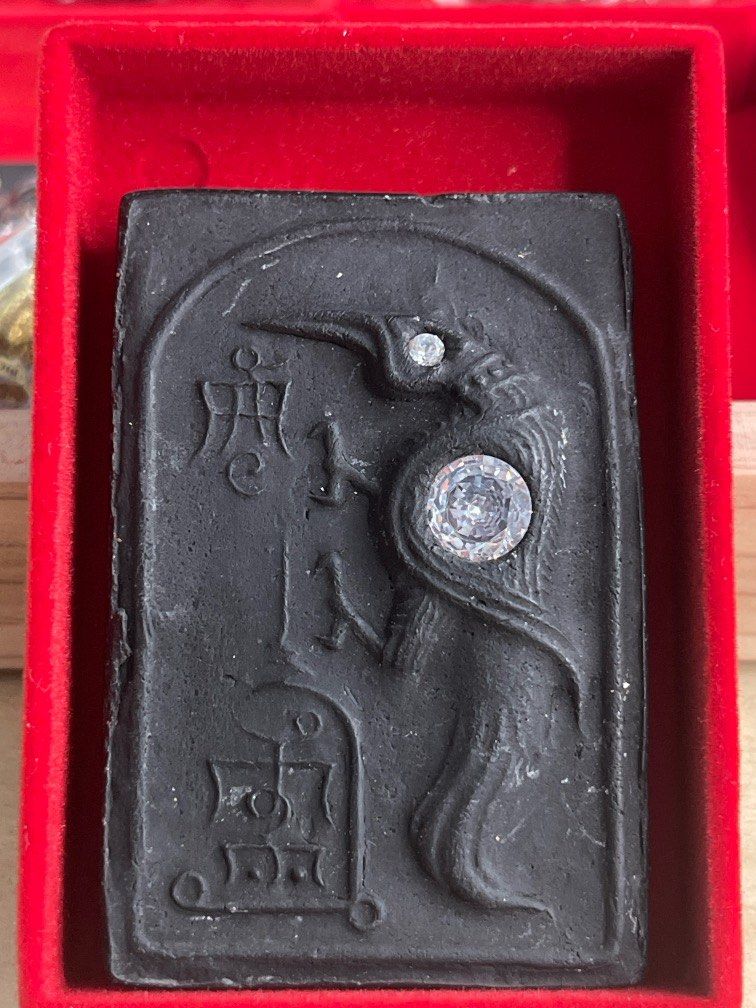 Kruba Baeng Salika, Hobbies & Toys, Memorabilia & Collectibles, Religious Items on Carousell