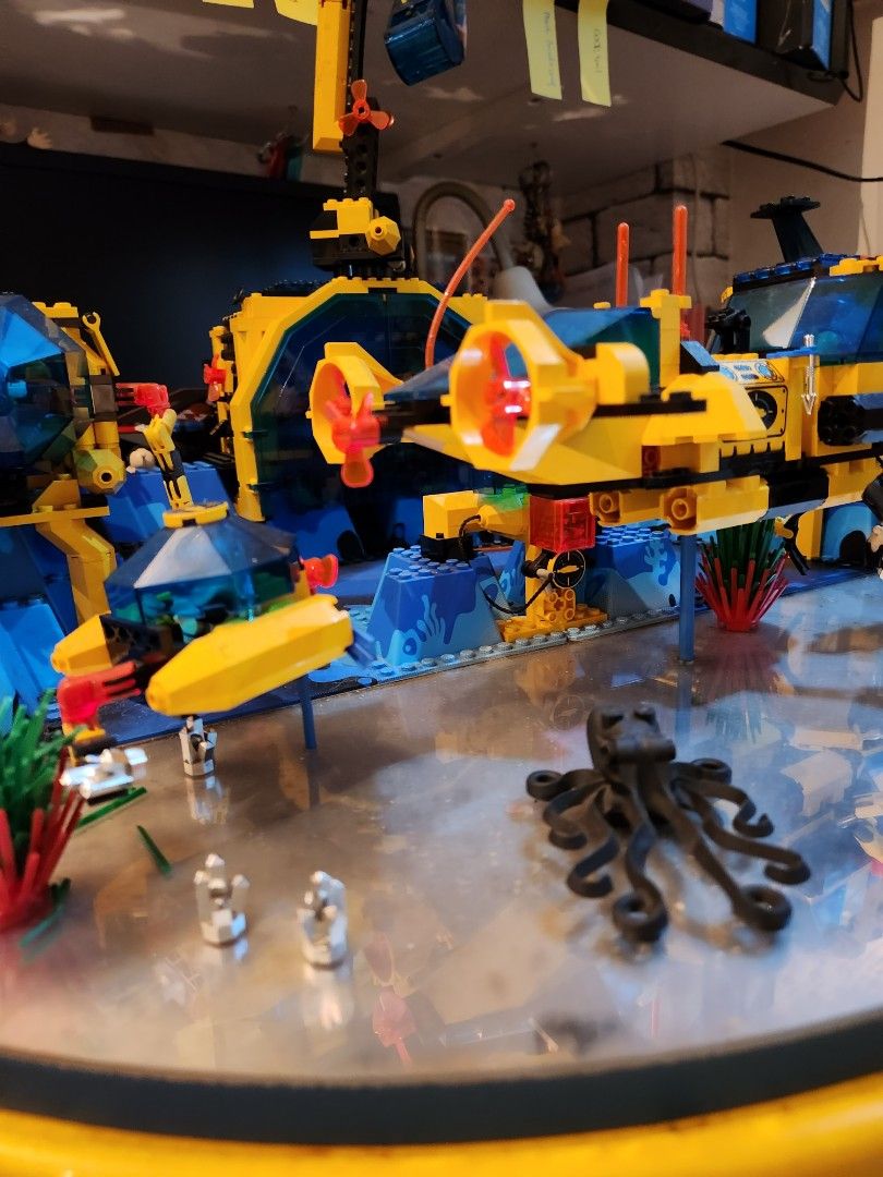 Lego Systems Aquazone shop display, Hobbies & Toys, Memorabilia ...