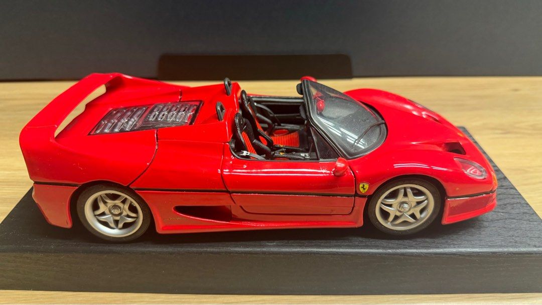 Maisto Ferrari F50 shell collezione 法拉利模型, 興趣及遊戲, 收藏品及紀念品, 古董收藏 - Carousell