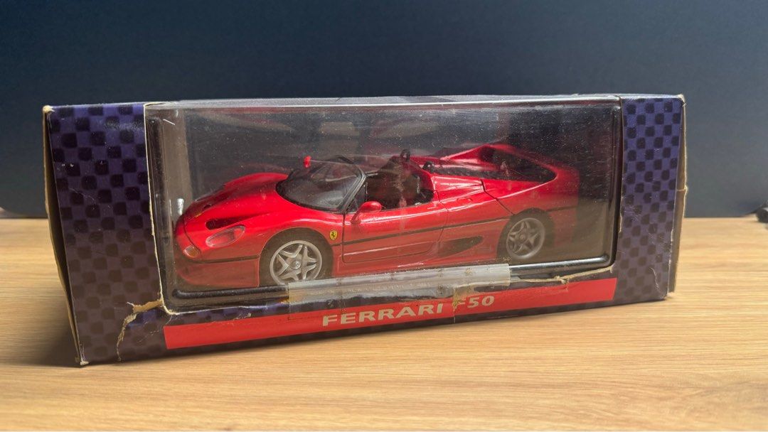 Maisto Ferrari F50 shell collezione 法拉利模型, 興趣及遊戲, 收藏品及紀念品, 古董收藏 - Carousell