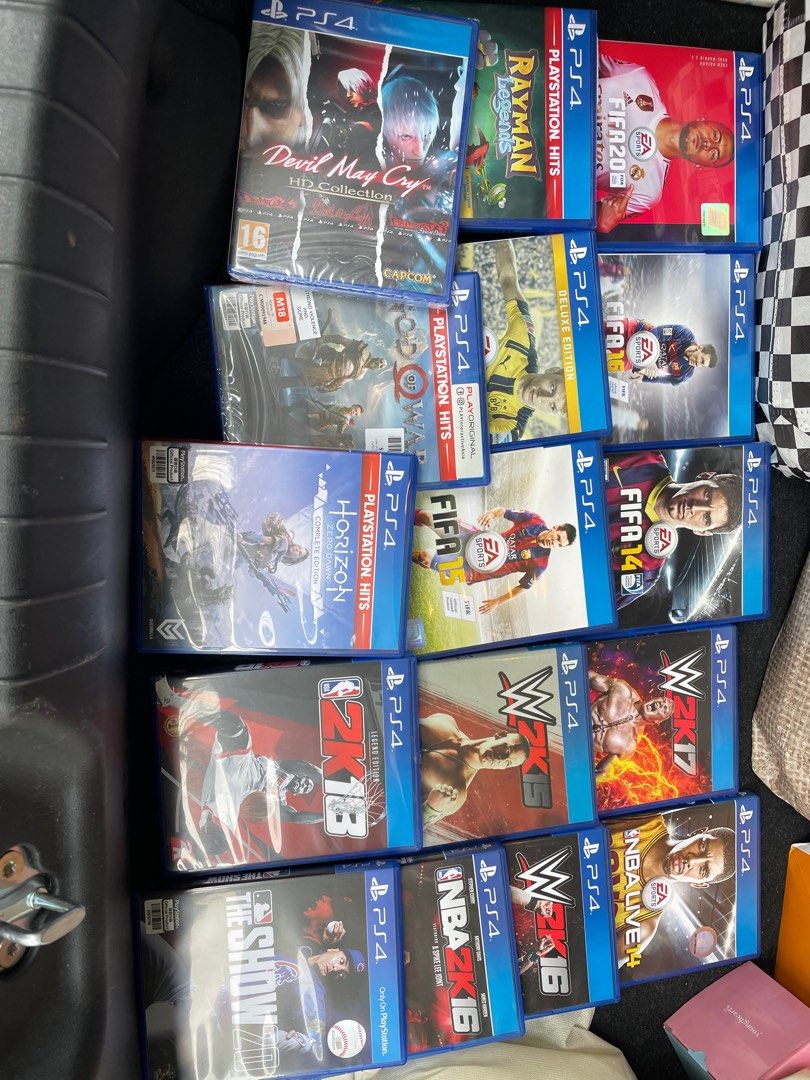 Megaman, fifa, W2K, horizon zero dawn, fifa, brothers playstation 4 ...