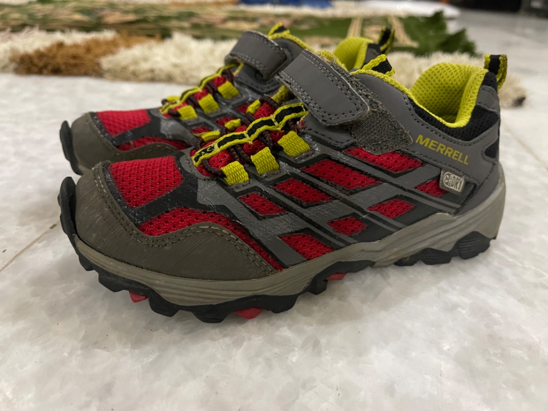 Merrell tracking shoes for kids, Sports Equipment, Hiking & Camping on ...