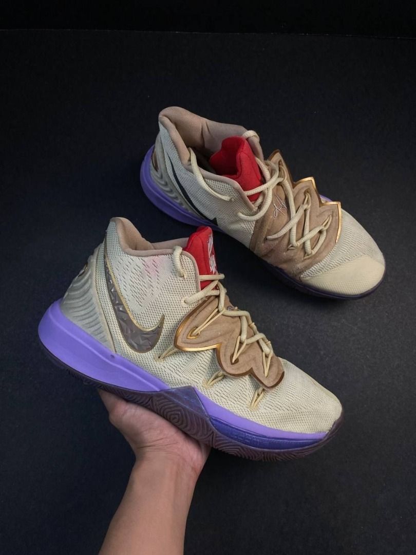 NIKE Kyrie IV, Men's Fashion, Footwear, Sneakers on Carousell