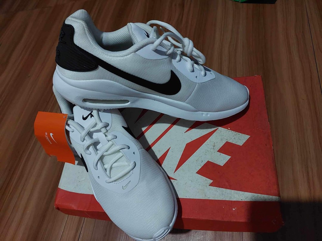 nike shoe, Men's Fashion, Footwear, Sneakers on Carousell