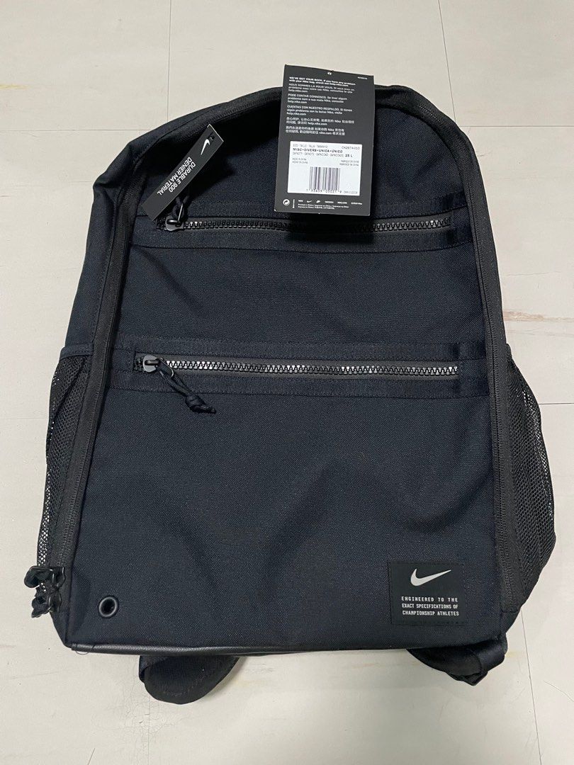 Nike Utility Heat Training Backpack, Men's Fashion, Bags, Backpacks on ...