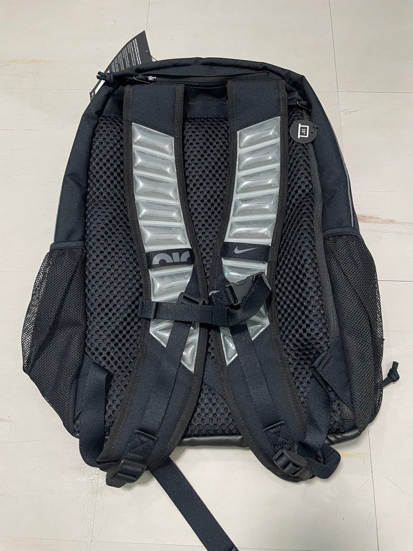 Nike Utility Heat Training Backpack, Men's Fashion, Bags, Backpacks on ...