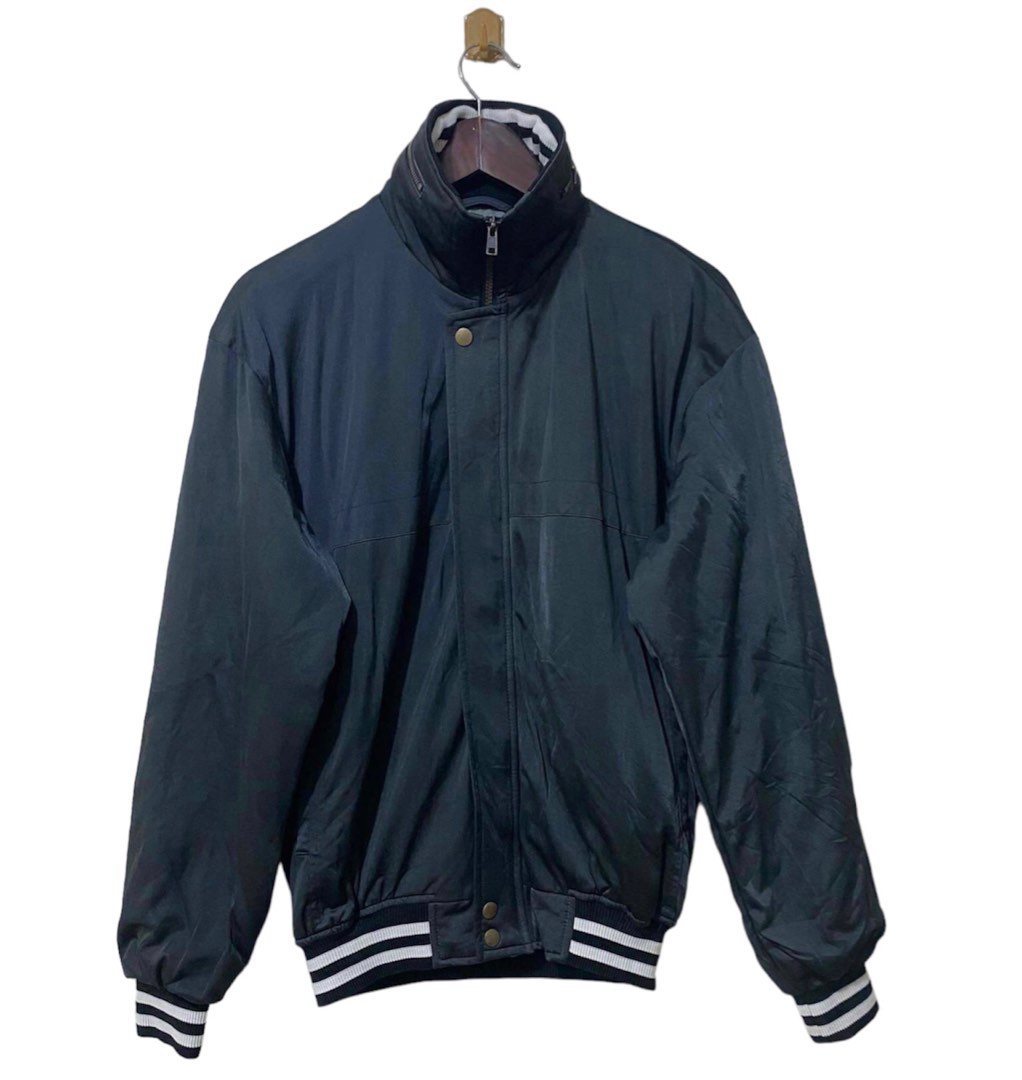 Original MIZUNO Jacket With Packable Hood, Men's Fashion, Coats ...