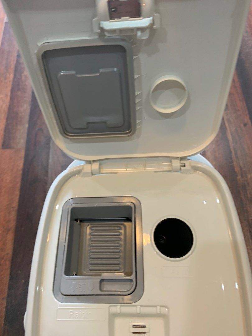 Panasonic Home Baker SD-P104, TV & Home Appliances, Kitchen Appliances, Cookers on Carousell