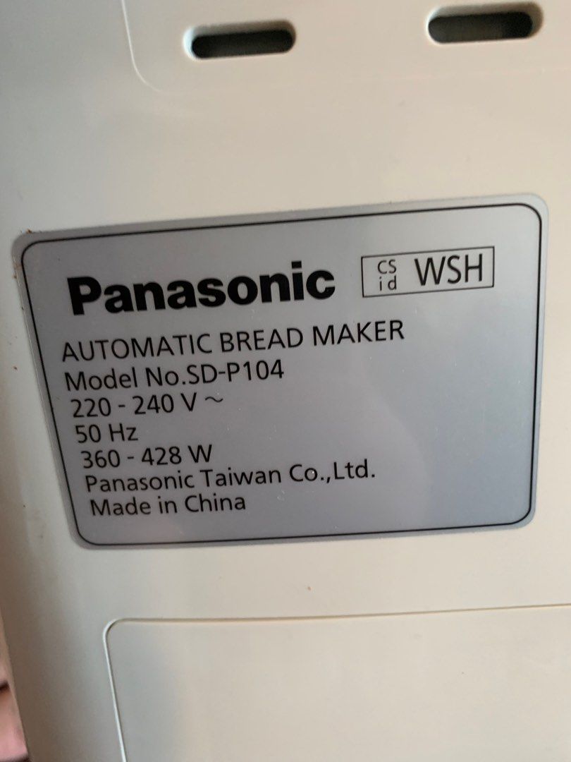 Panasonic Home Baker SD-P104, TV & Home Appliances, Kitchen Appliances, Cookers on Carousell