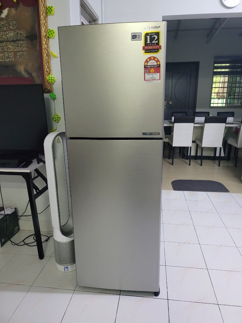 Peti sejuk Sharp Fridge Inverter, TV & Home Appliances, Kitchen ...