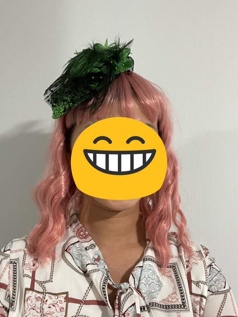 Pink hair wig good for DnD (only wore once), Women's Fashion, Watches ...