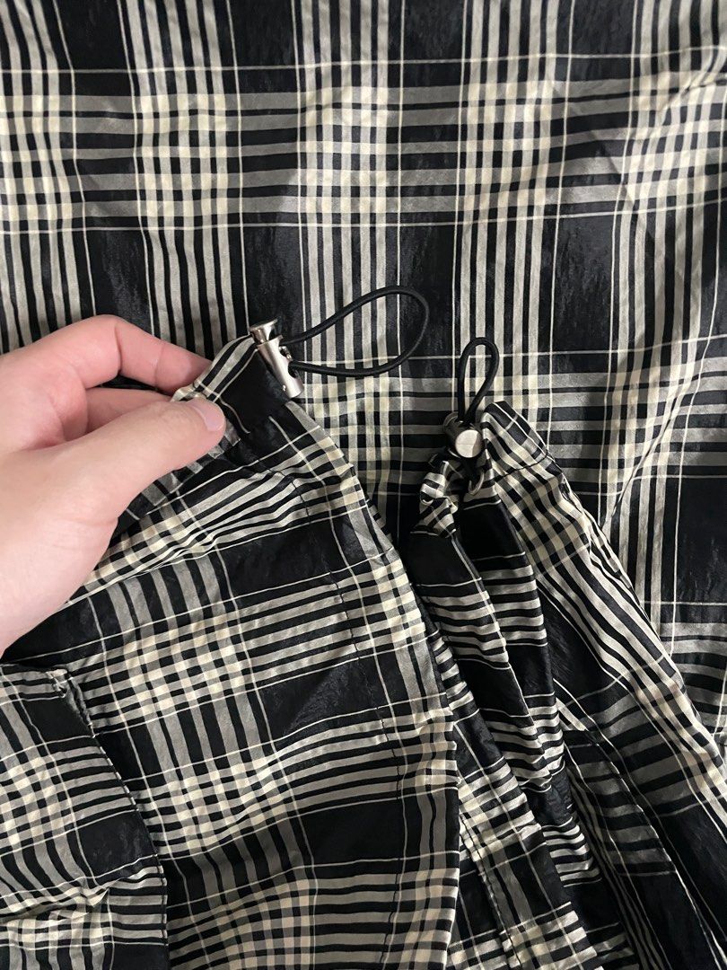Plaid Raincoat, Women's Fashion, Coats, Jackets and Outerwear on Carousell