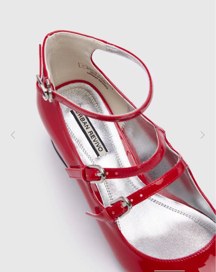 Red Mary Janes, Women's Fashion, Footwear, Heels on Carousell