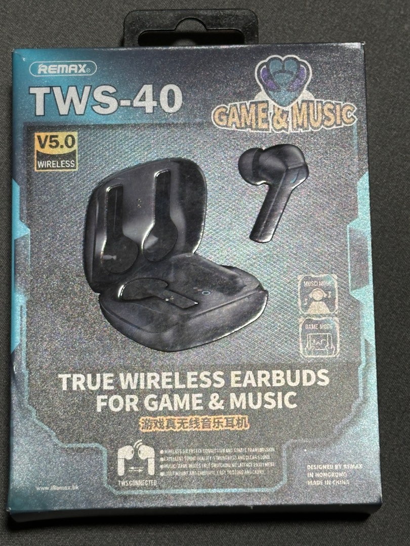 Remax TWS-40 wireless earbuds, Audio, Earphones on Carousell