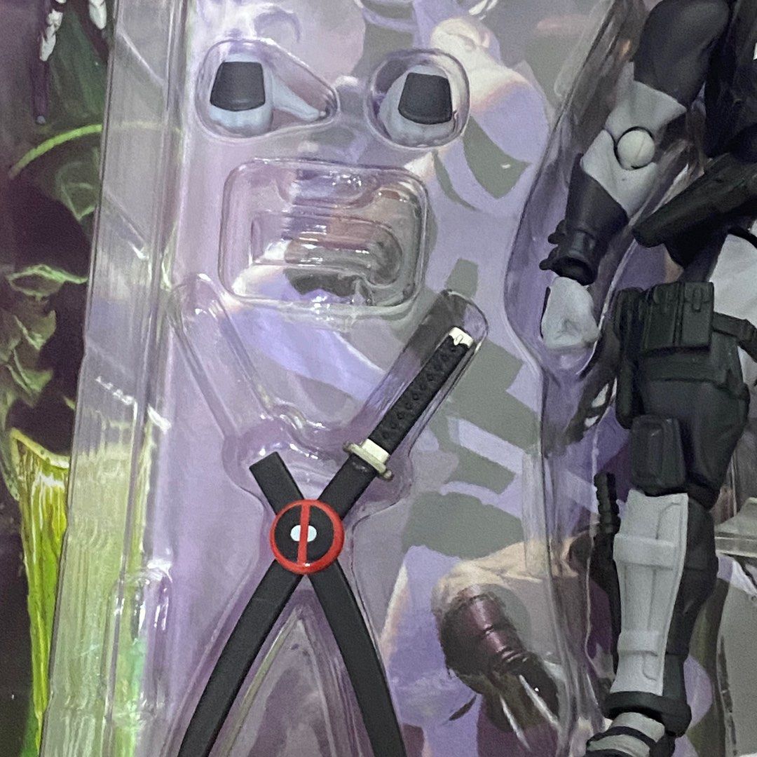 Revoltech Exclusive Grey deadpool Amazing yamaguchi, Hobbies & Toys ...