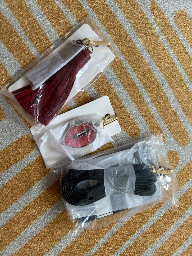 Sephora lanyard and keychains, Announcements on Carousell
