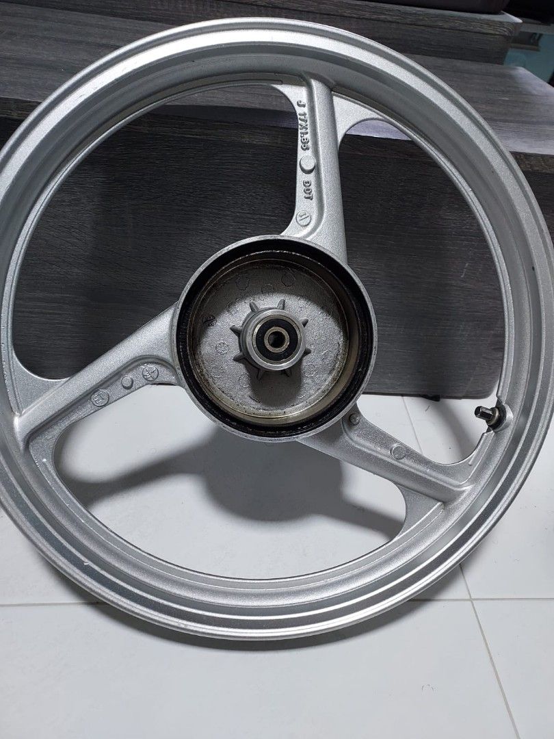 Spark lc135 rim 3 batang, Motorcycles, Motorcycle Accessories on Carousell