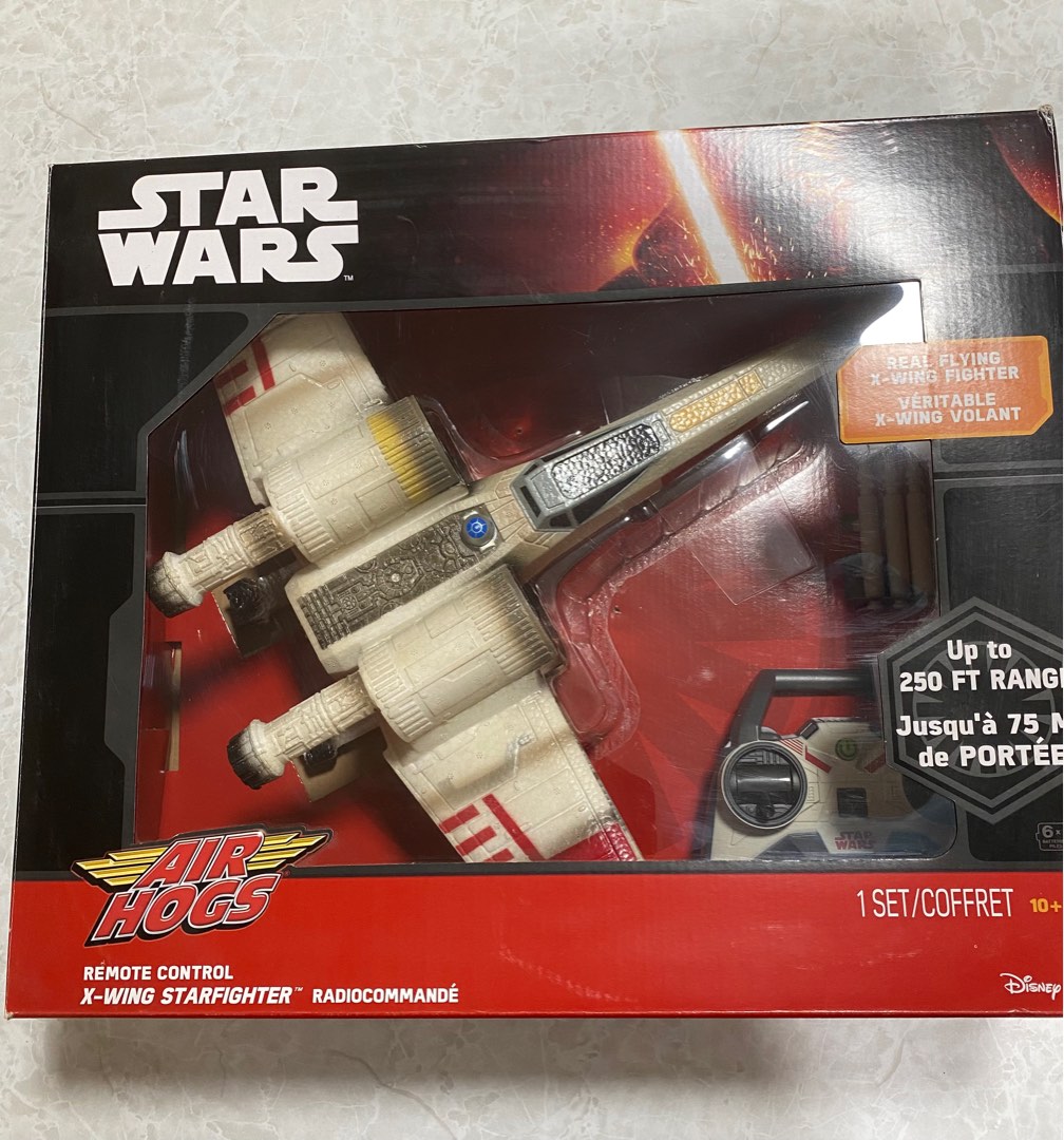 STAR WARS Air Hogs 星球大戰X- Wing遙控星際戰機, 興趣及遊戲, 玩具 & 遊戲類 - Carousell