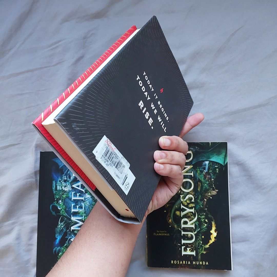 The Aurelian Cycle Fireborne Trilogy Rosaria Munda, Hobbies & Toys ...