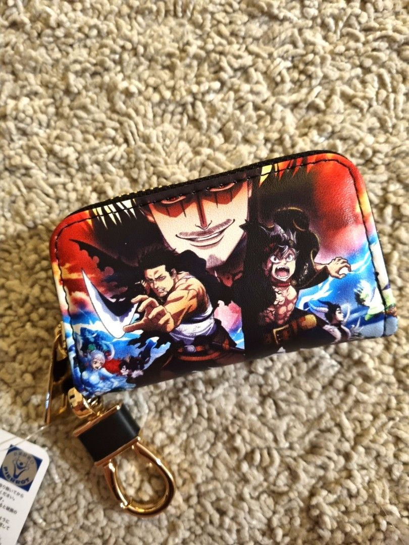 TOREBA Black Clover KEY CASE, Hobbies & Toys, Memorabilia ...