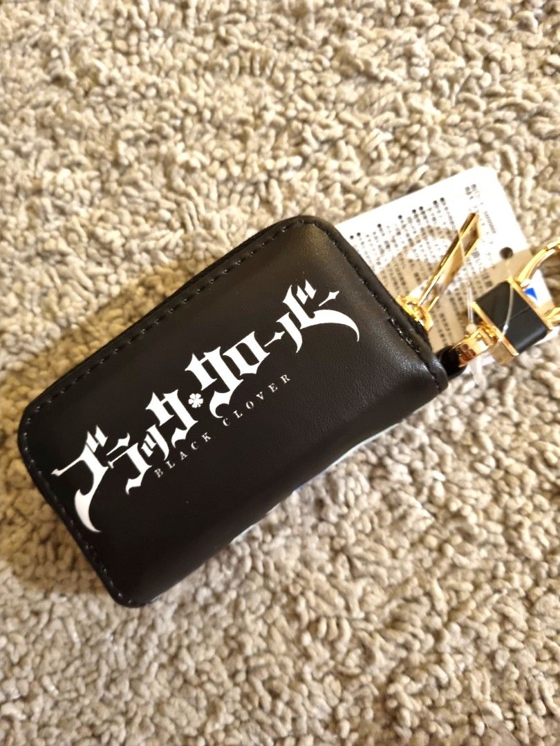 TOREBA Black Clover KEY CASE, Hobbies & Toys, Memorabilia ...