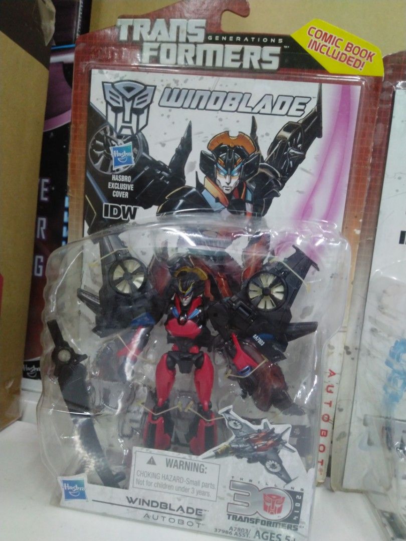 Transformers Generation IDW Arcee, Wingblade and Chromia, Hobbies ...