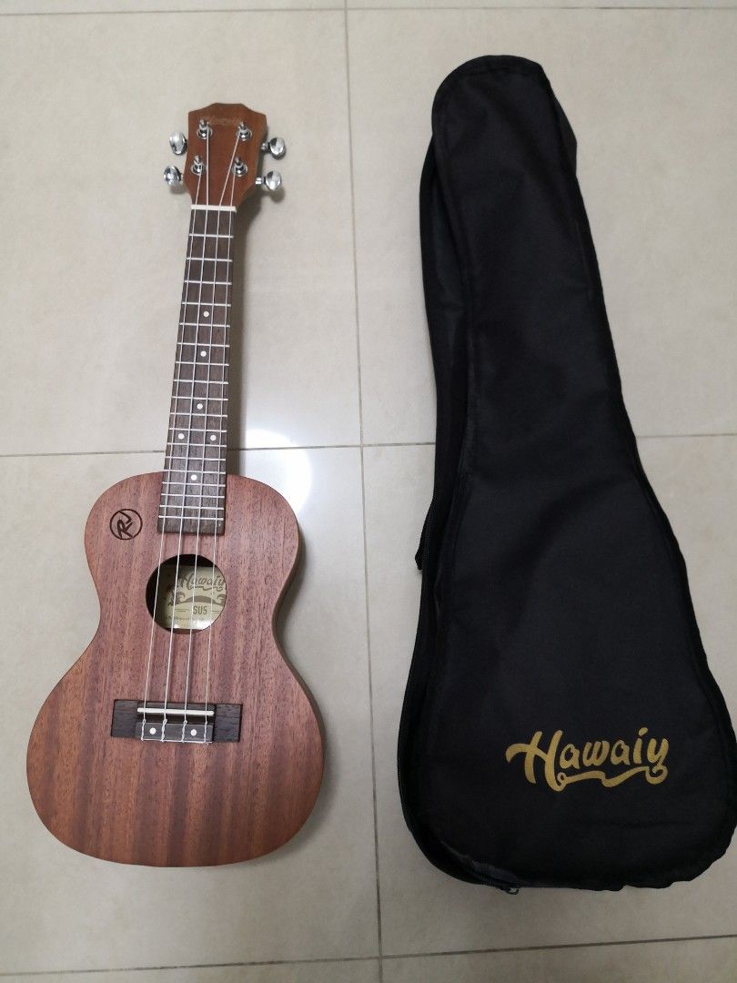 Ukulele Hawaiy SU5, Hobbies & Toys, Music & Media, Musical Instruments ...