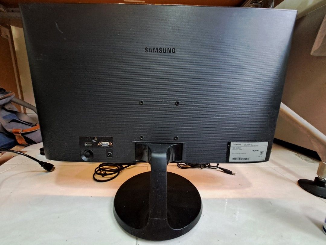 Used Samsung 24 Inch Monitor, Computers & Tech, Parts & Accessories ...