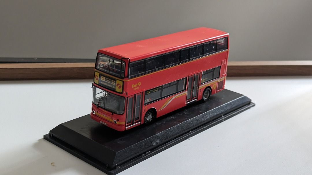 1:76 FIRST CAPITAL Dennis Trident ALX400 (London Bus), Hobbies & Toys ...