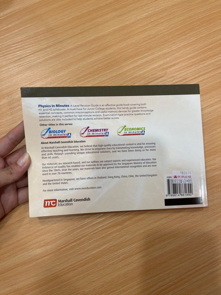 A level physics guidebook, Hobbies & Toys, Books & Magazines ...