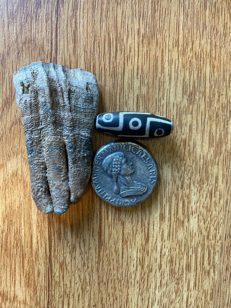 Antique tooth, bead and coin for 500, Hobbies & Toys, Memorabilia ...