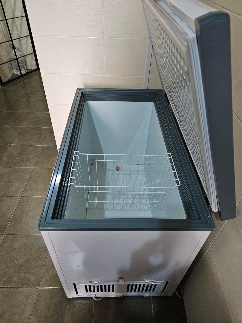 Berjaya 330L Chiller & Freezer, TV & Home Appliances, Kitchen ...
