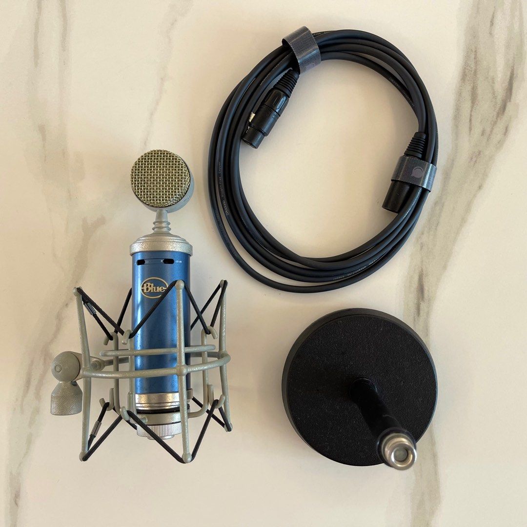 Bluebird SL Condenser Microphone + Cable + Stand and Shockmount, Audio ...