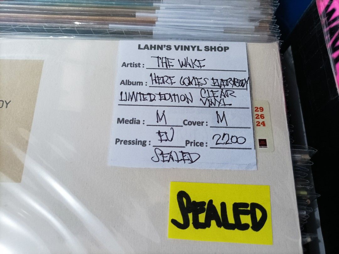 Brandnew Sealed Vinyl Plaka Records, Hobbies & Toys, Music & Media ...