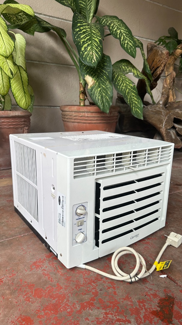 Carrier Aircon 1Hp Window Type, TV & Home Appliances, Air Conditioning ...