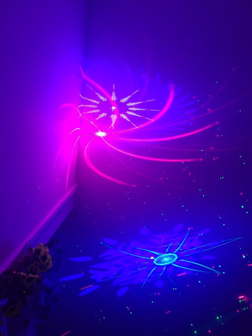 Club party laser lights. 9 lasers port., Furniture & Home Living ...