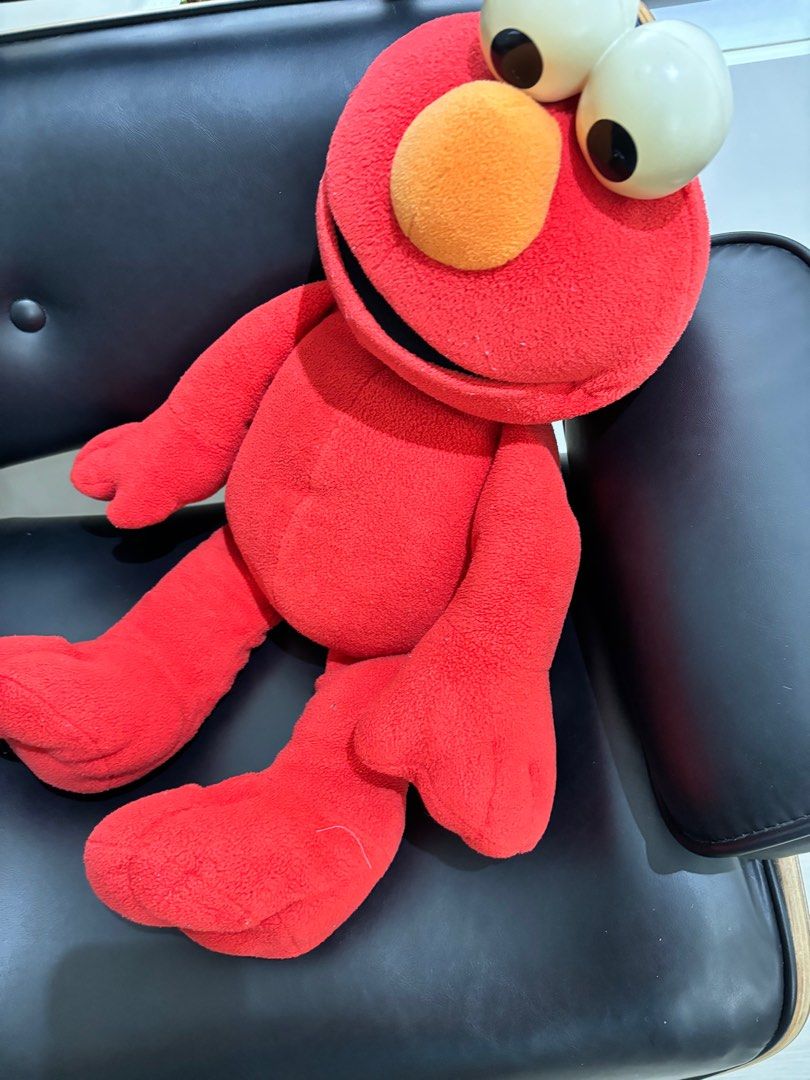 Collectible extra large huge red sesame street Elmo, Hobbies & Toys ...