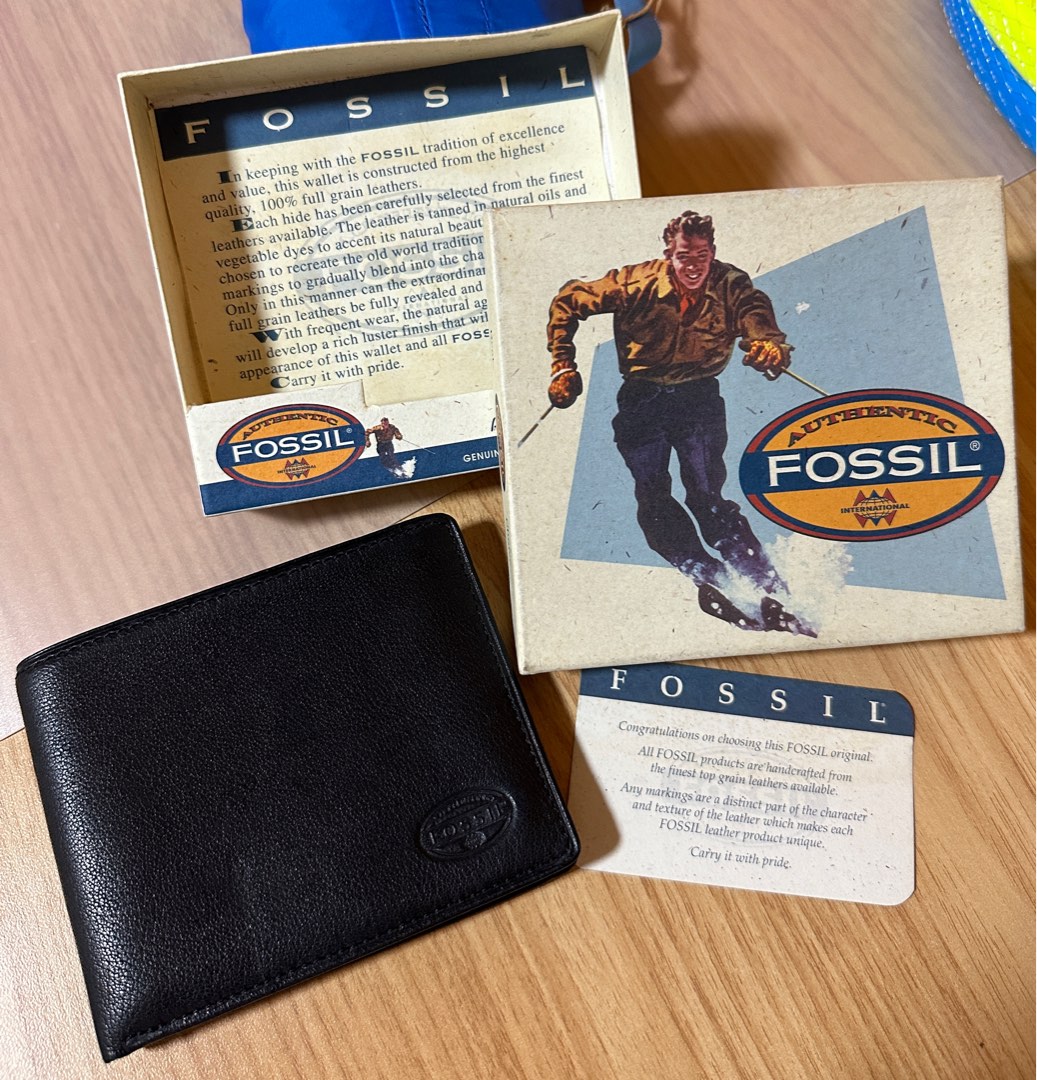 Fossil Men’s Wallet, Men's Fashion, Watches & Accessories, Wallets ...