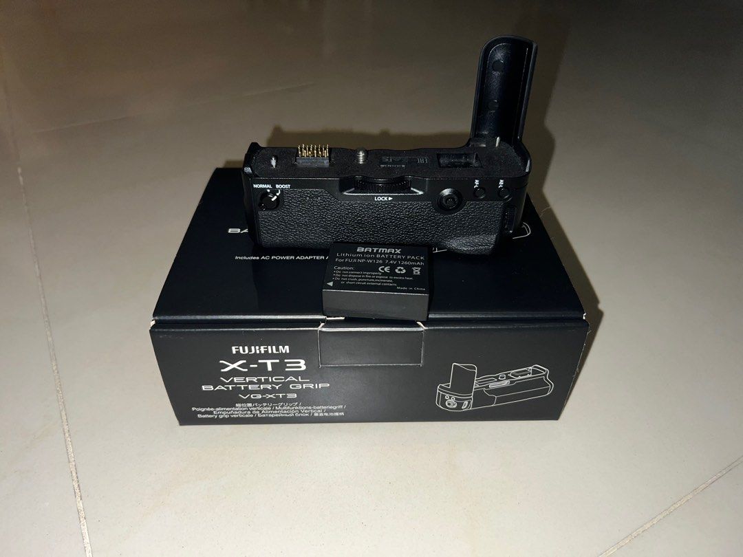 Fujifilm XT-3 Vertical Battery Grip VG-XT3, Photography, Photography ...