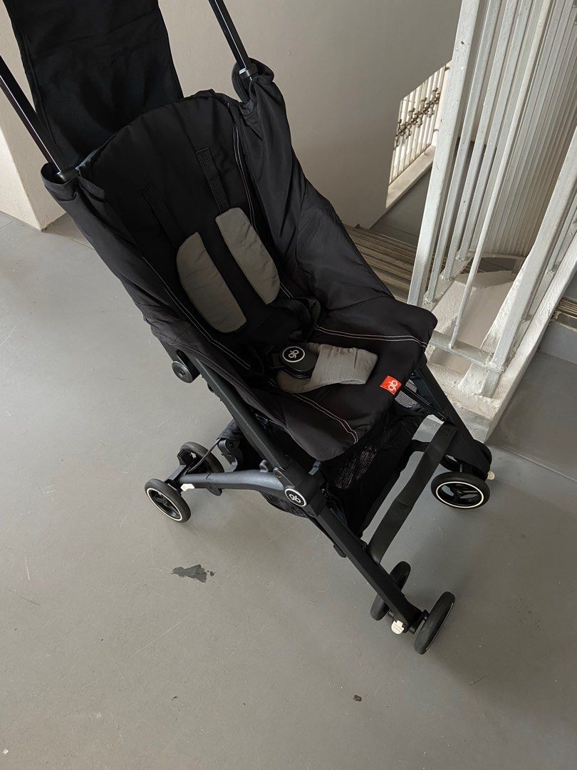GB Pockit+ Reclinable Stroller Black/Red, Babies & Kids, Going Out ...