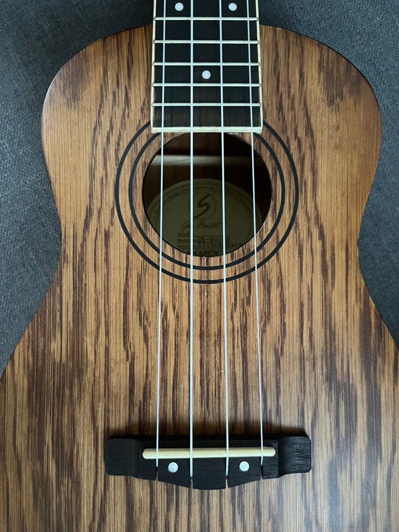 GREG BENNETT UK-60 Ukulele Concert Size, Hobbies & Toys, Music & Media ...