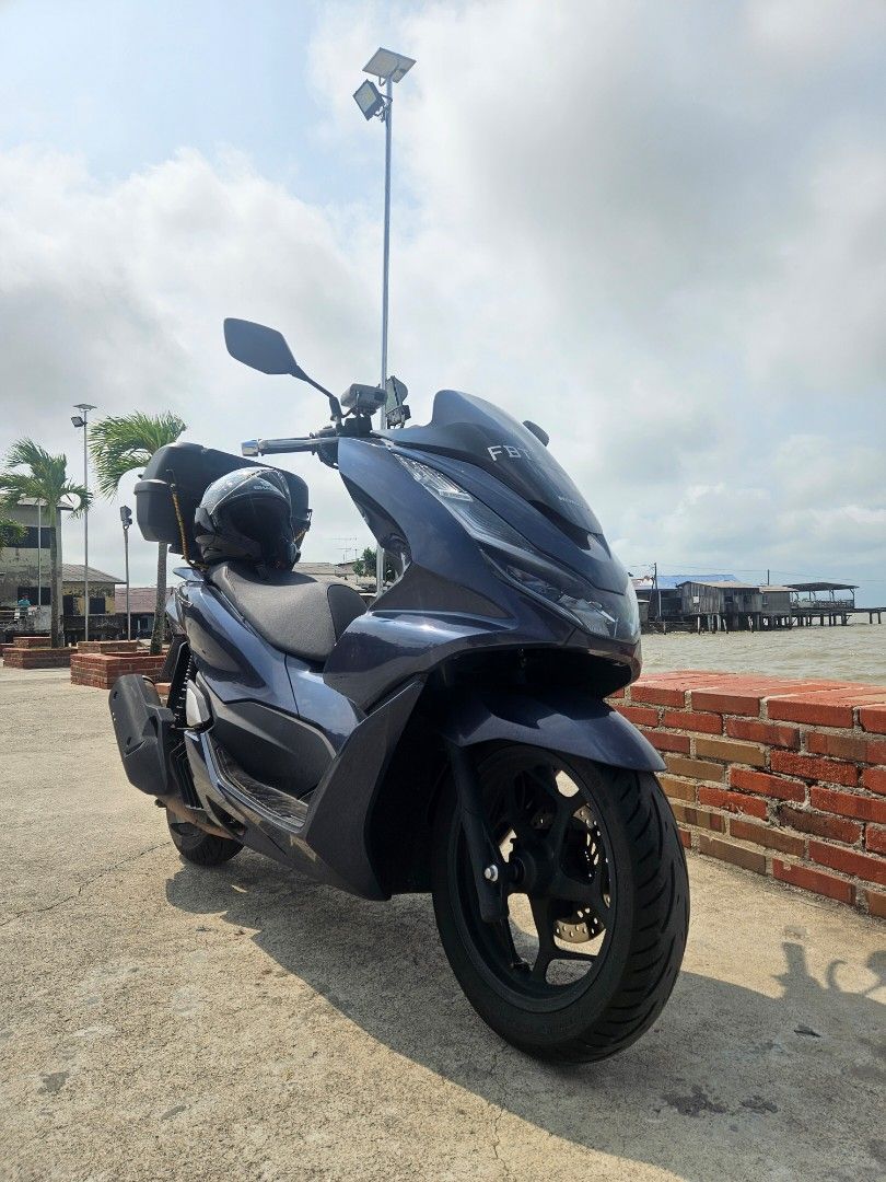 Honda PCX 160 - COE till Feb 2032, Motorcycles, Motorcycles for Sale ...