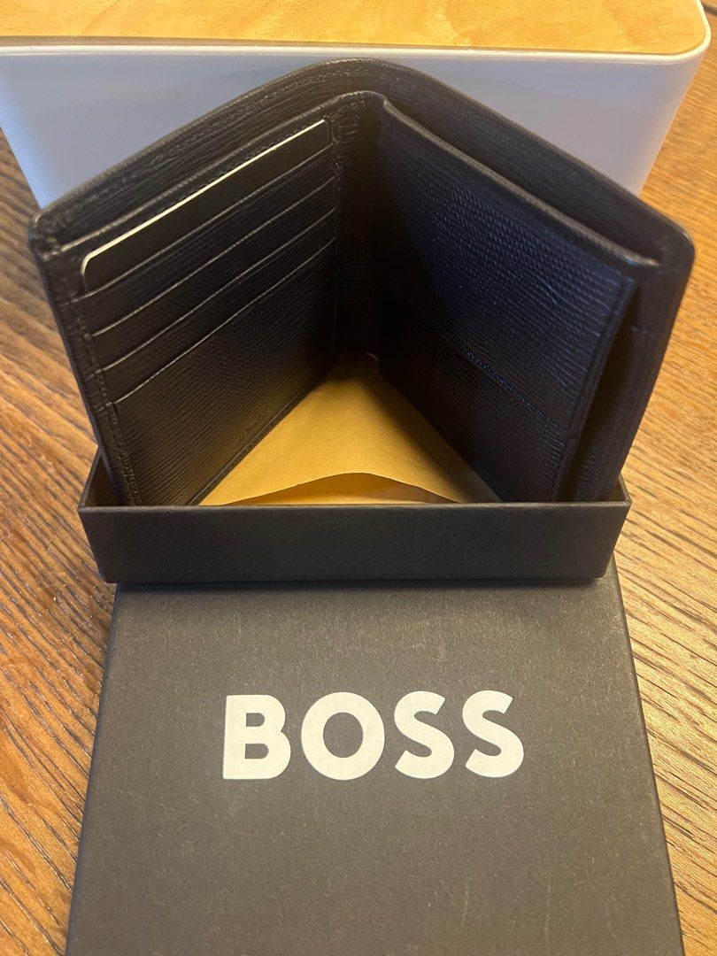 Hugo Boss Wallet, Men's Fashion, Watches & Accessories, Wallets & Card ...