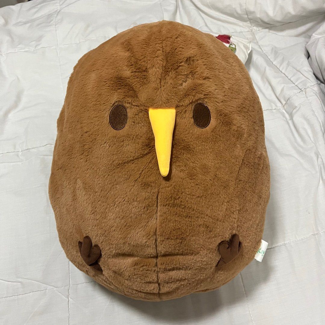 Japanese jumbo kiwi plush yell Japan, Hobbies & Toys, Toys & Games on ...