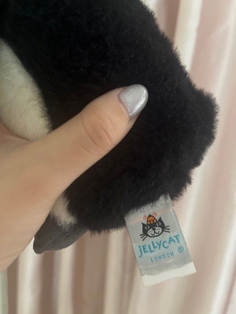 JellyCat Ronnie Rockhopper Penguin, Hobbies & Toys, Toys & Games on ...